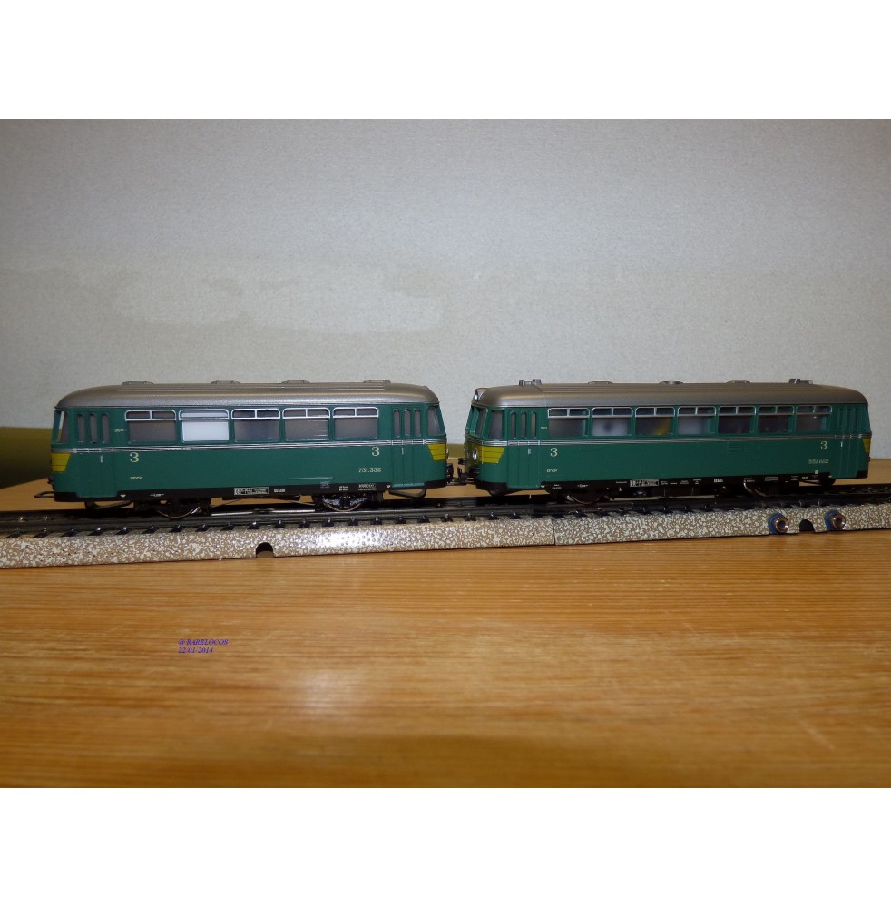 MÄRKLIN 3135, autorail et remorque ( Schienenbus ) série 551 / 731 CFV3V BO