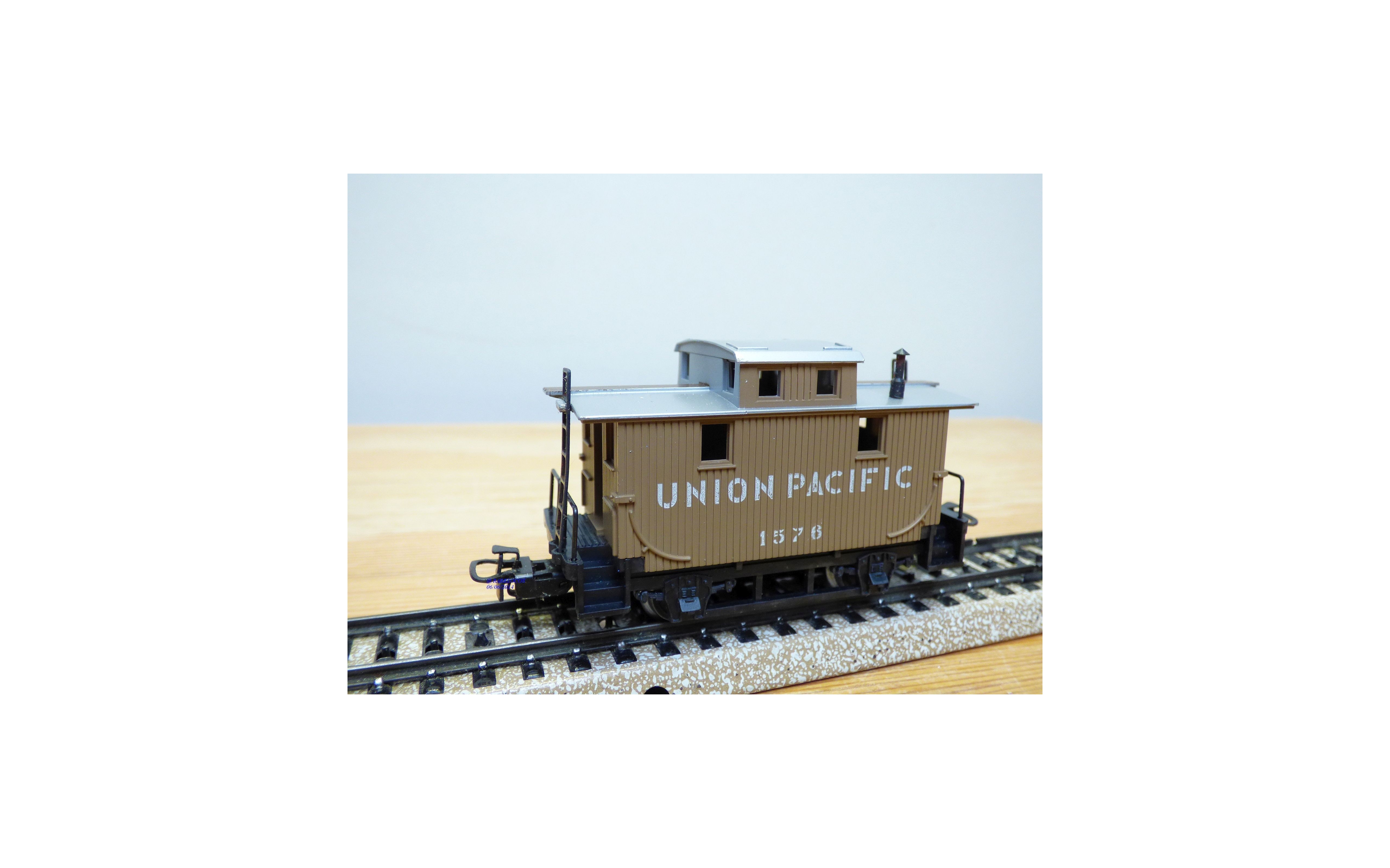 Märklin 4576, fourgon de queue ( caboose ) américain UP N° 1576 BO