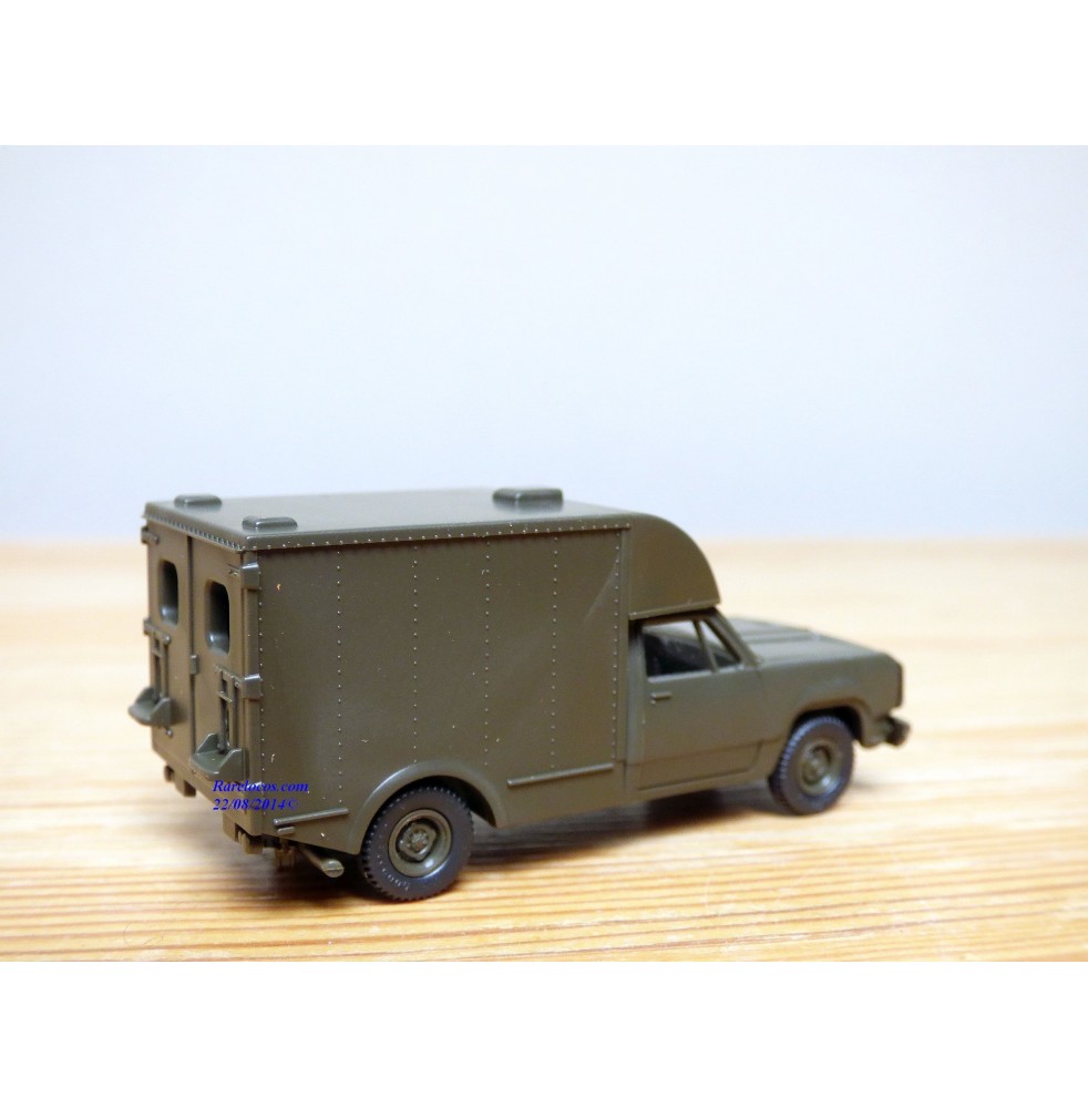 ROCO Minitanks 341 S, ambulance DODGE M 886 Neuf BO 1/87 HO