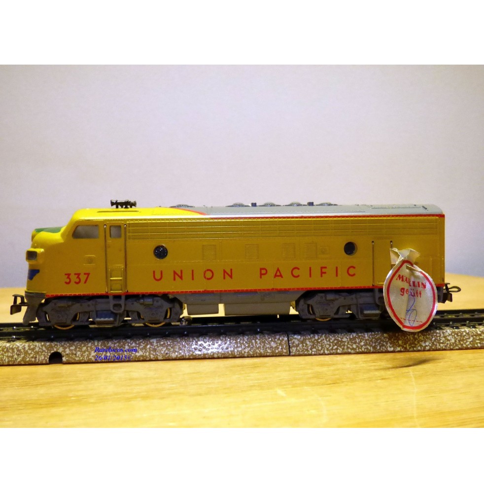 MÄRKLIN 3061, locomotive diesel Bo Bo F7 A Union Pacific UP Neuf BO