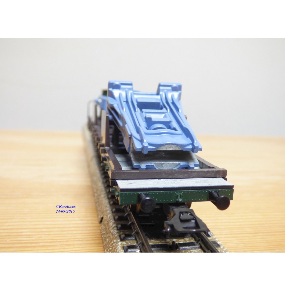 Märklin 48001, wagon plat à bogies à guérite chargé d'une presse K.W ...