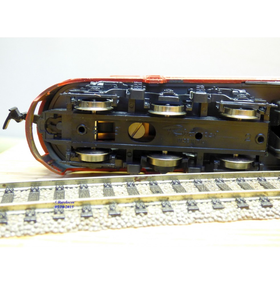 RIVAROSSI 1929 locos diesel EMD E8 IC BO