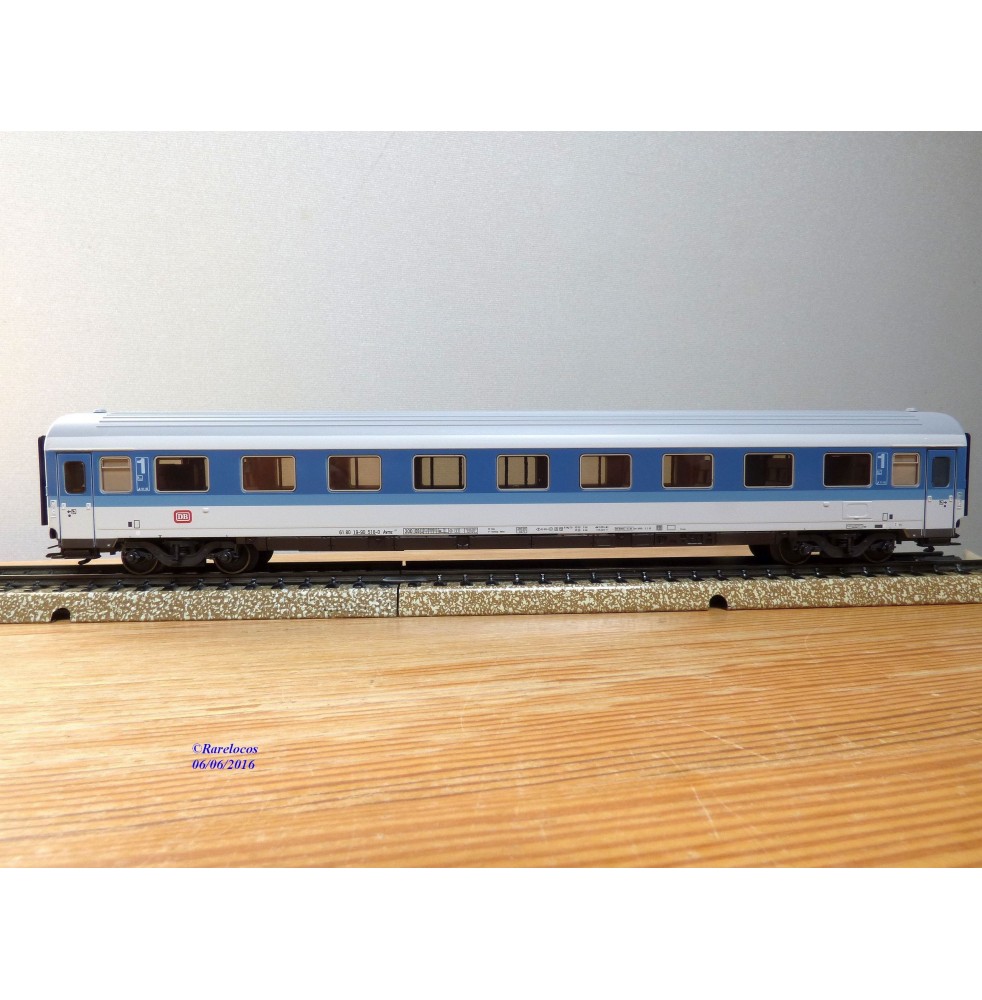 MÄRKLIN 4348, voiture Inter-regio type Avmz 107 1 Kl. DB BO MÄRKLIN 4348, voiture Inter-regio type Avmz 107 1 Kl. DB BO