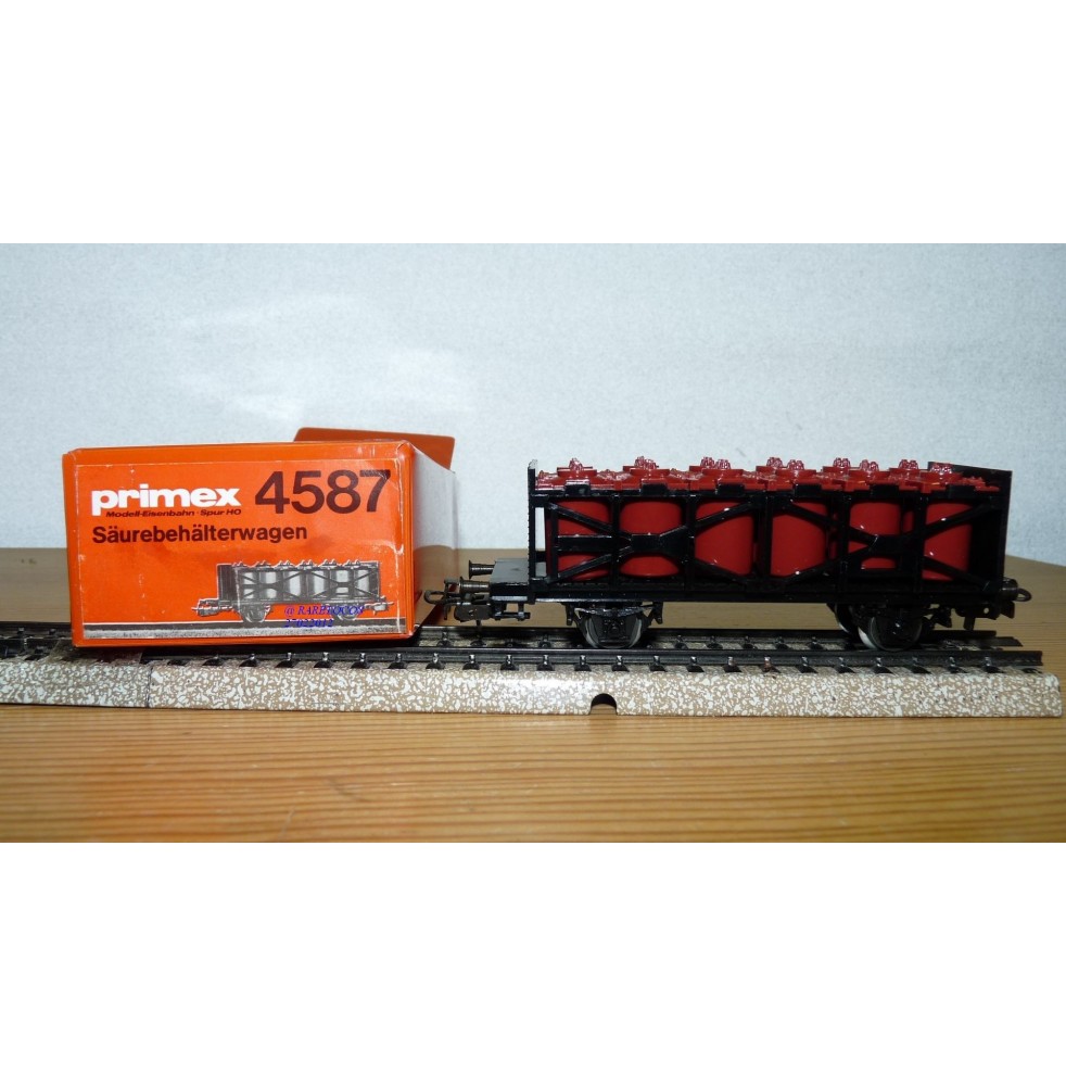 PRIMEX ( Märklin ) 4587 wagon porte citernes pour acide DB BO