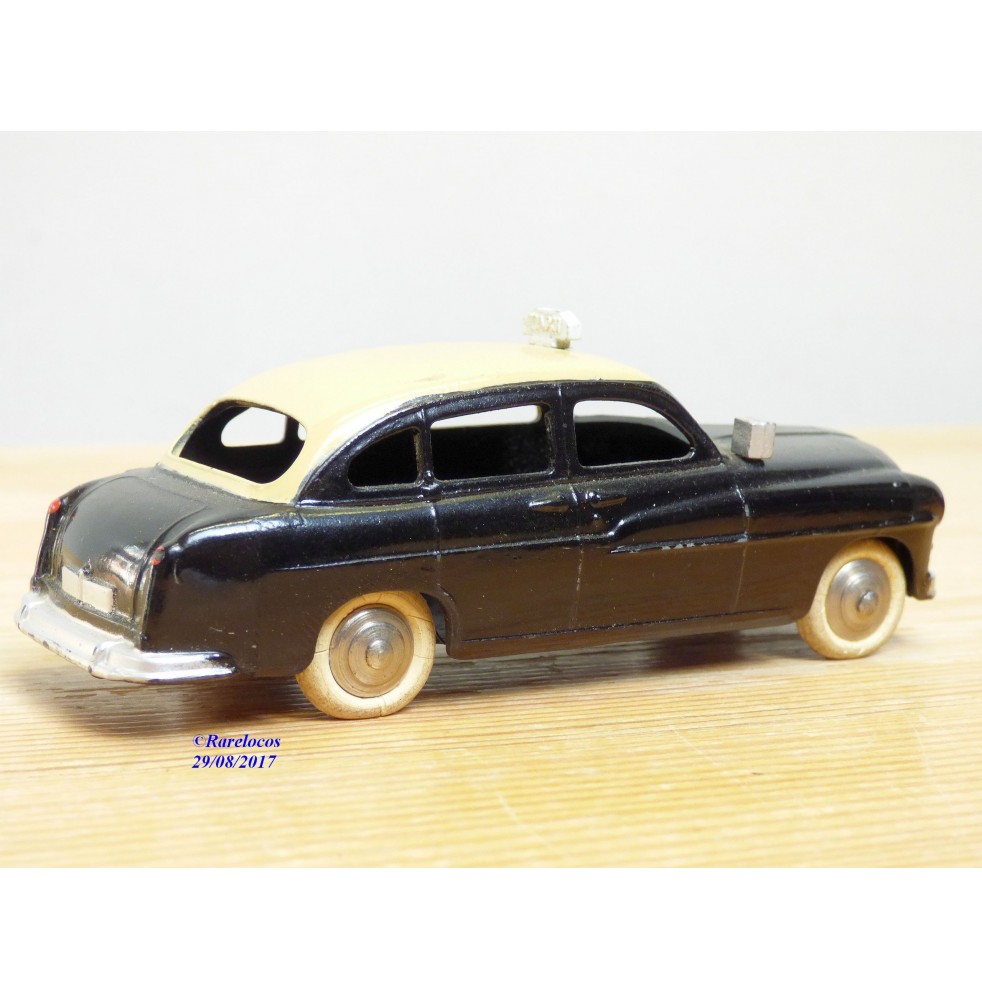 Dinky Toys 24XT, Ford Vedette 1954 Taxi