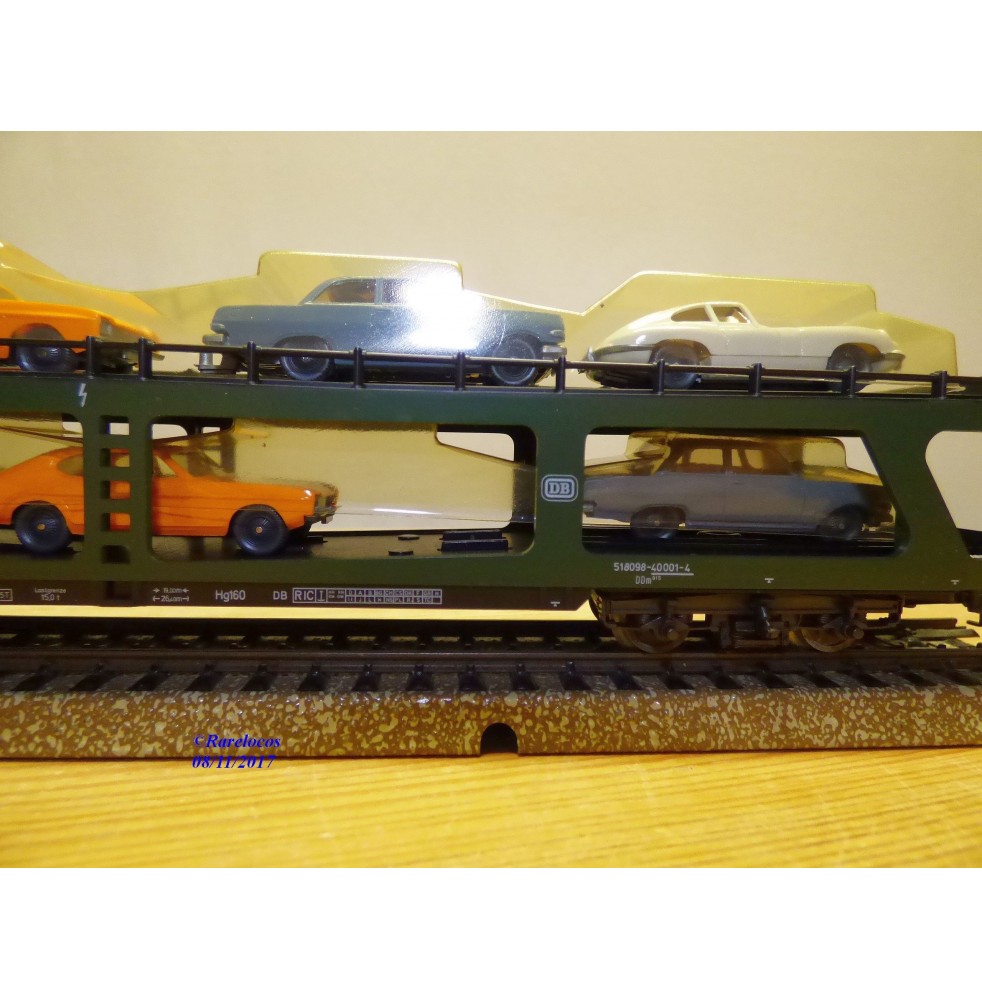 Märklin 4074, wagon porte autos type DDm 915 chargé 8 autos DB neuf BO
