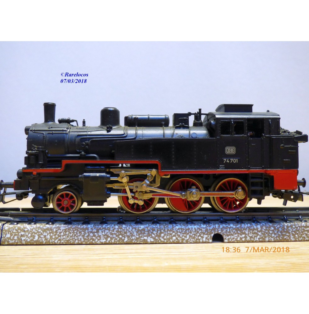 Märklin 3095 version 2 , locotender 130T Br 74 701 DB BO