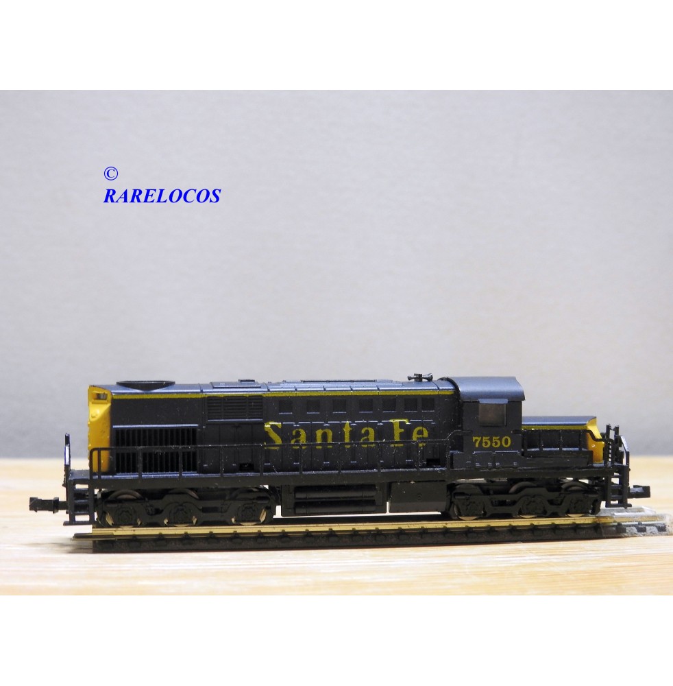 MODEL POWER 7550MP, locomotive diesel Co Co ALCO RSD 15 SANTA FE N¨7550