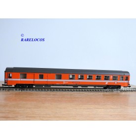 ROCO 44738, voiture UIC 2 ème classe type B FS neuf BO