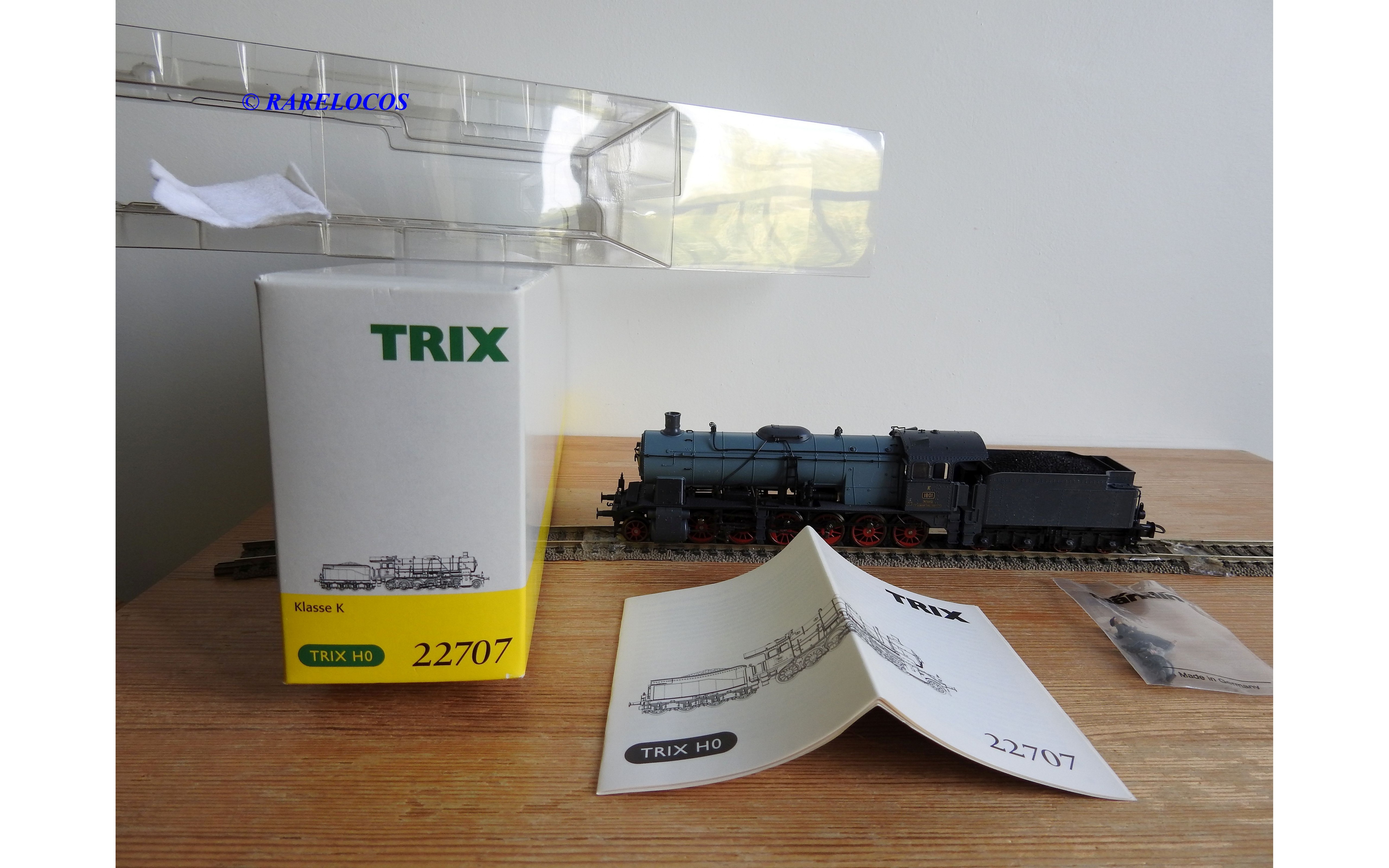 Locomotives et motrices TRIX